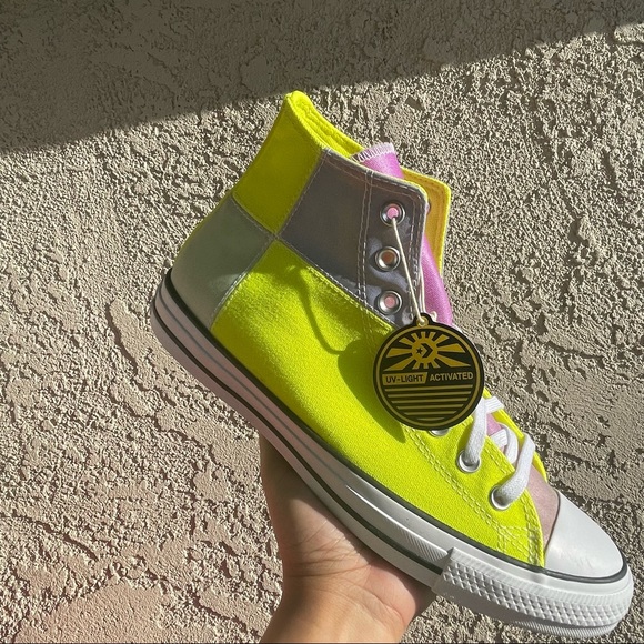 Converse | Shoes | Converse Chuck Taylor All Star Hi Top Uv Light Color ...